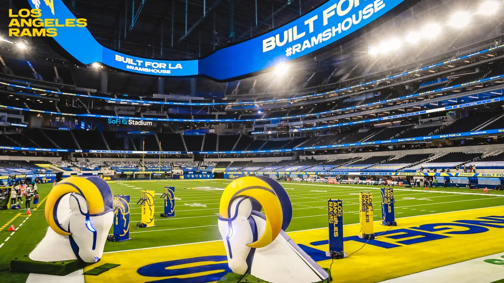 Who's House?! - Whose House? Rams House!